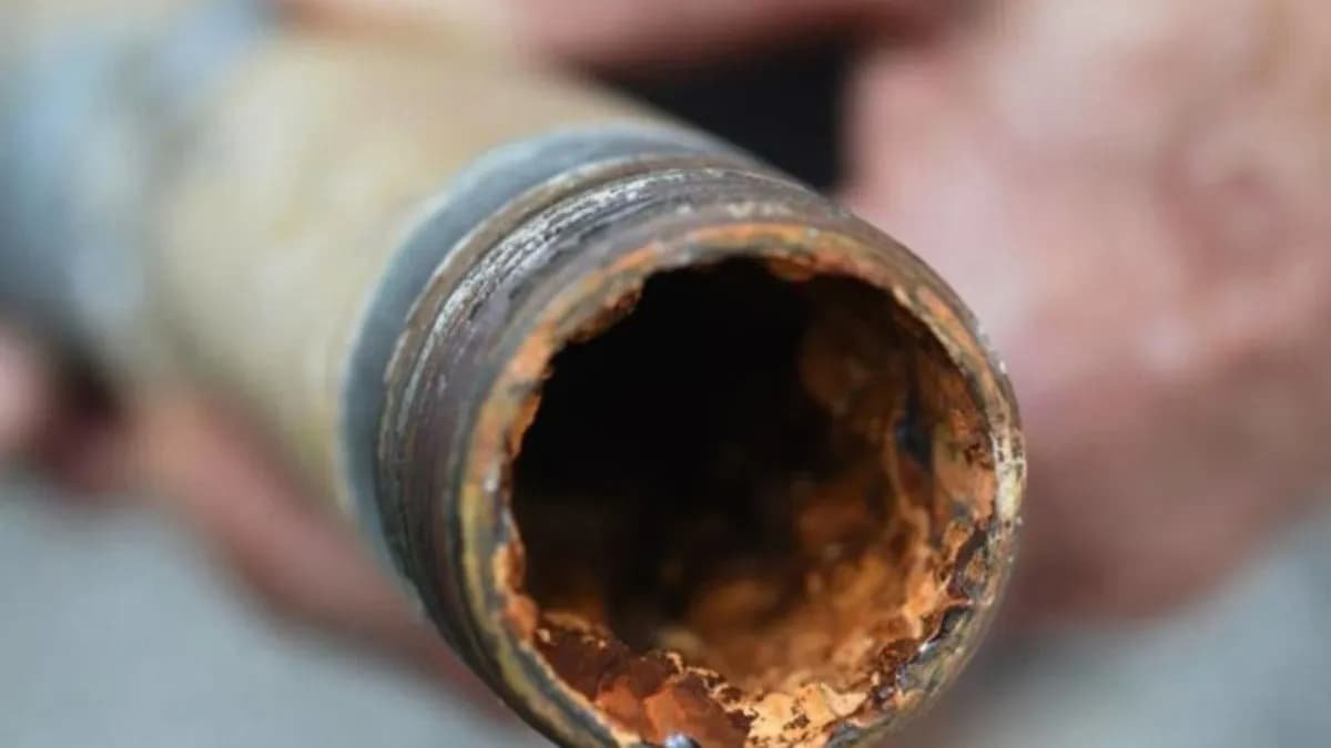 Cómo destapar tuberías con sarro - Desazolves CDMX
